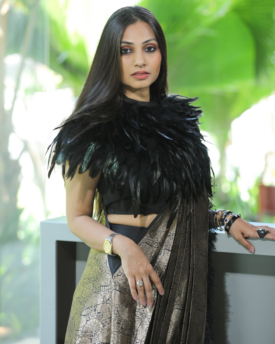 Feather cape set – Ritika Arya Jain